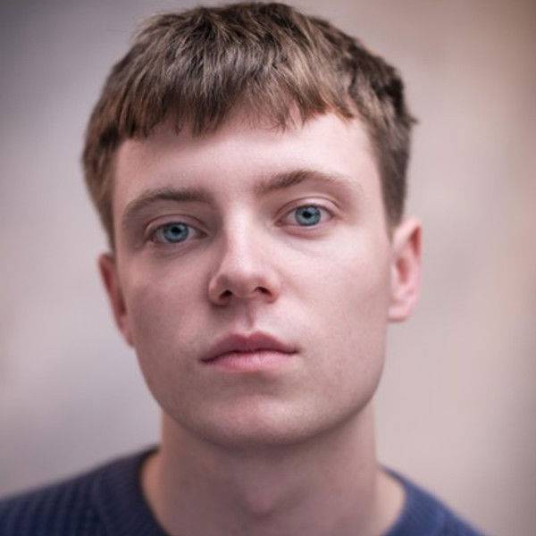 Watch Oliver Finnegan's movies and TV series Online | Stream in HD on OSN+