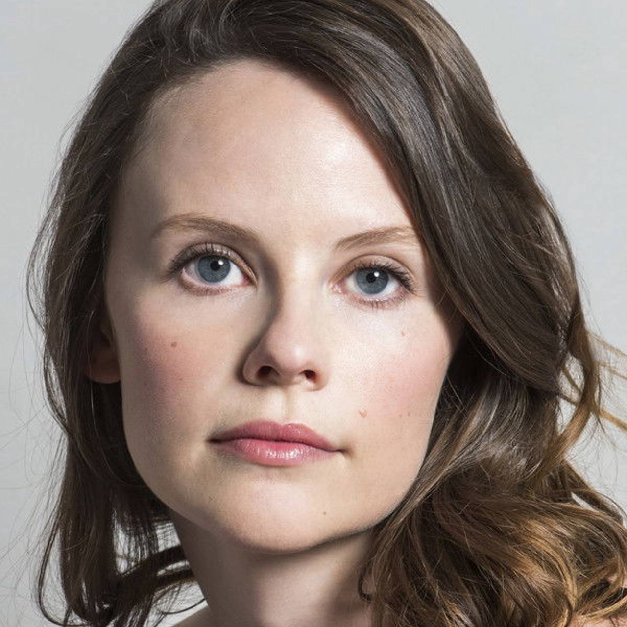 Watch Sarah Ramos's movies and TV series Online | Stream in HD on OSN+