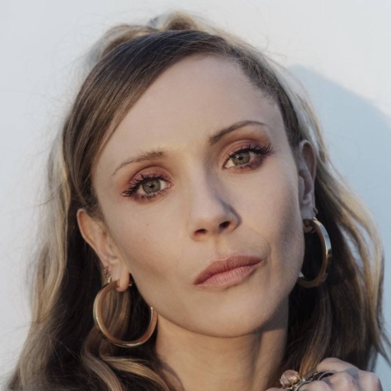 Watch Juno Temple's movies and TV series Online | Stream in HD on OSN+