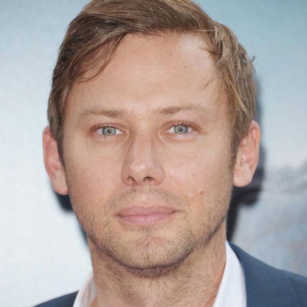 Watch Jimmi Simpson's movies and TV series Online | Stream in HD on OSN+