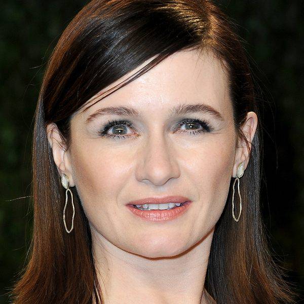 Watch Emily Mortimer's movies and TV series Online | Stream in HD on OSN+