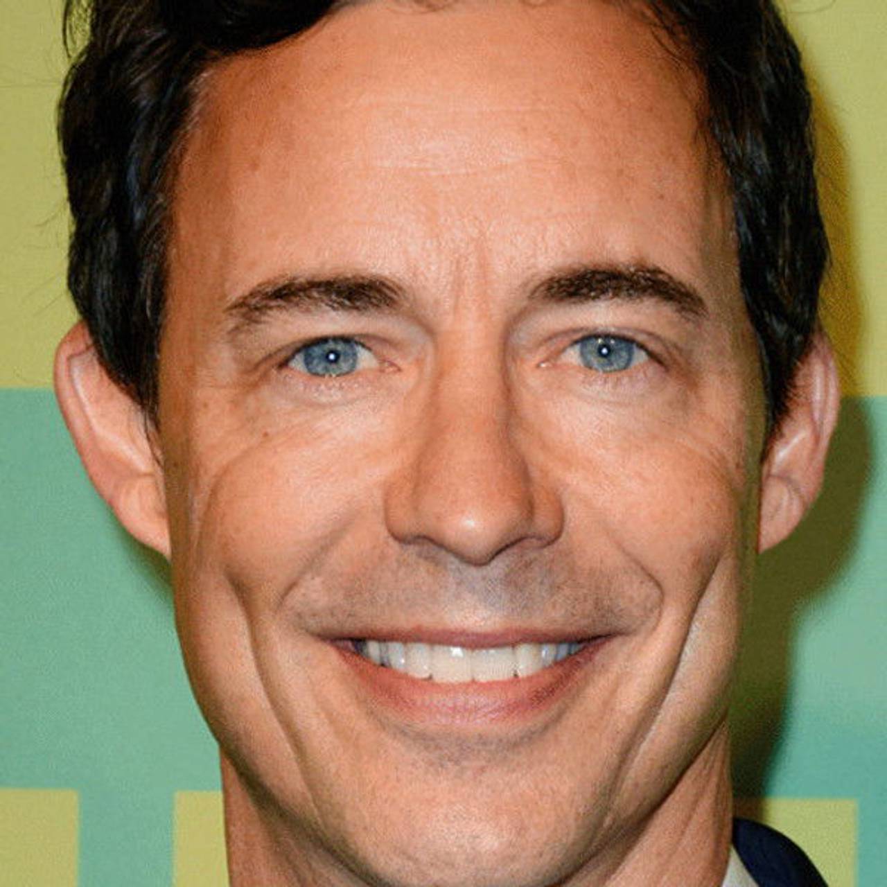 Watch Tom Cavanagh's movies and TV series Online | Stream in HD on OSN+