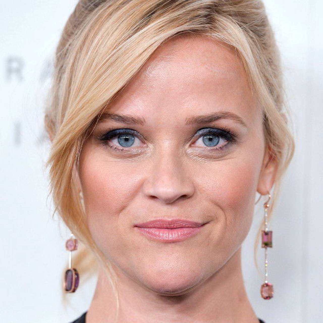 Watch Reese Witherspoon's movies and TV series Online | Stream in HD on OSN+