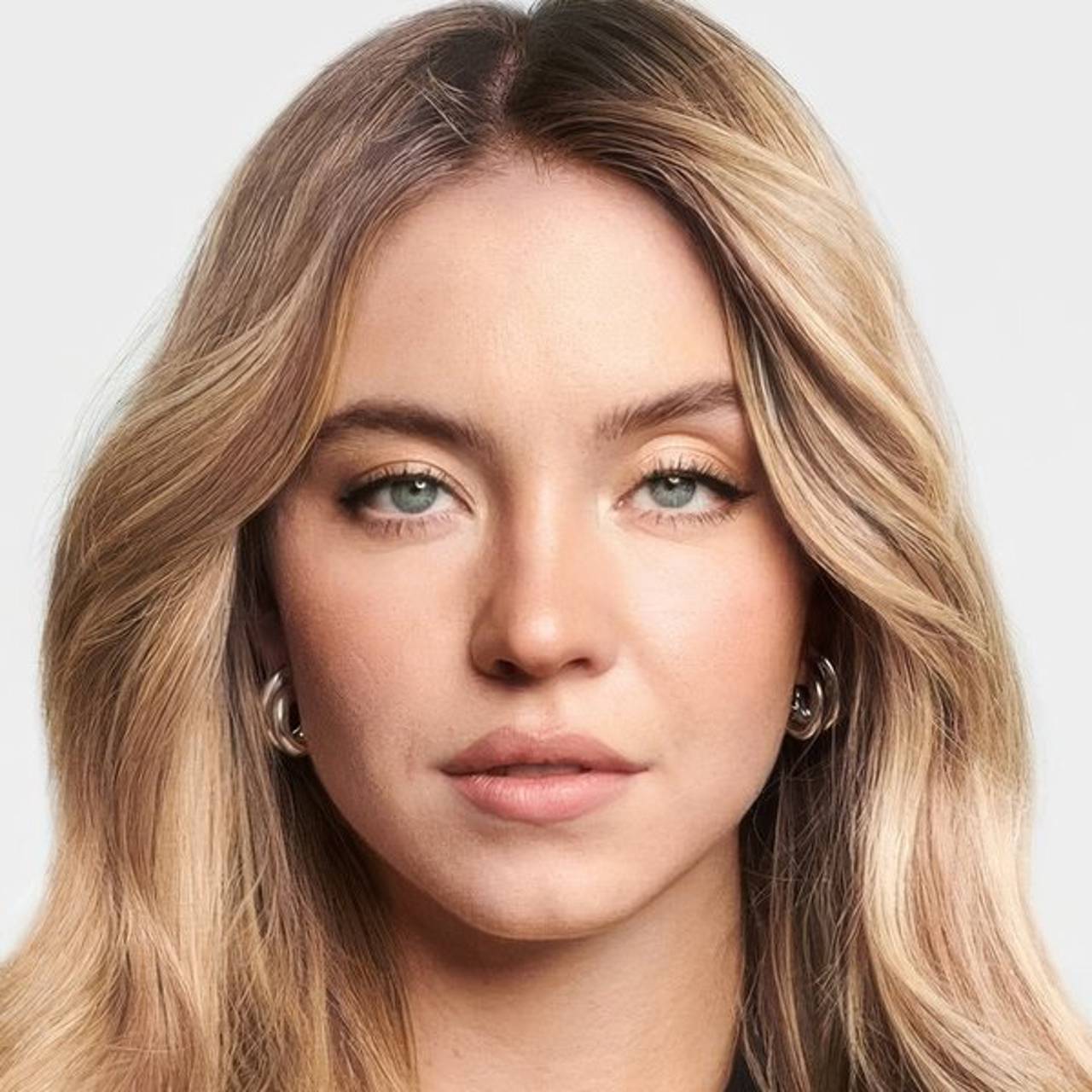 Watch Sydney Sweeney's movies and TV series Online | Stream in HD on OSN+